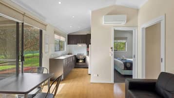 Quarto Deluxe (Spa - Sleeps 2) | Refeições no quarto