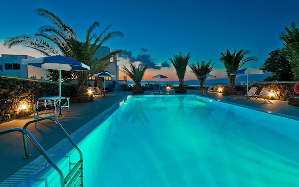 Artemis Village - Santorini