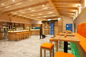 Entrada (vista interior)