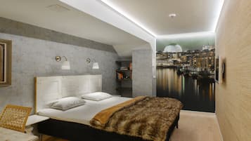 Twin Room (Private Bathroom, No Windows) | Roupa hipoalergénica, com decoração personalizada