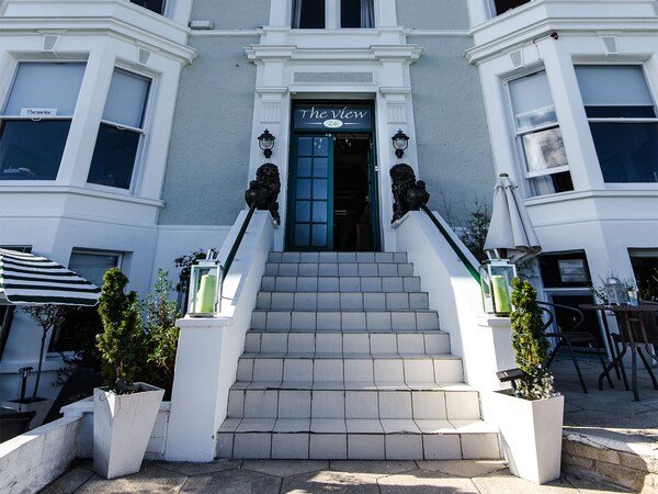 The View Guest House - Llandudno