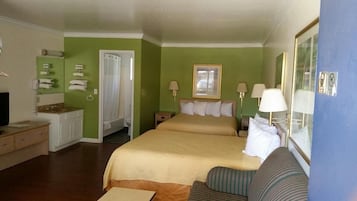 Ferros/tábuas de passar roupa, Wi-Fi de cortesia, roupa de cama