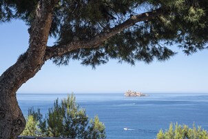 Perto da praia, serviço de traslado de/para a praia grátis 