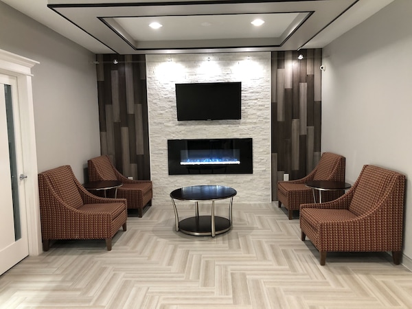 Executive Inn & Suites Joaquin - Toledo Bend Reservoir