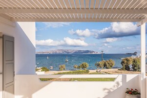 Quarto Superior, vista para o mar | Terraço/pátio interior