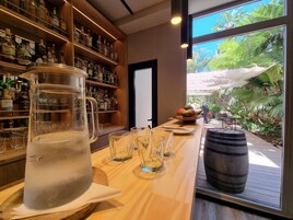 Serviço de café da manhã, culinária argentina, vistas para o jardim 