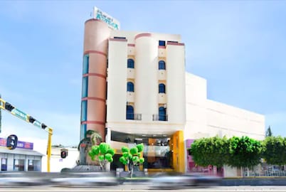 Hotel Real Azteca Boulevard