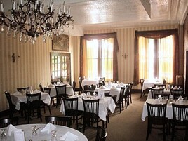 Almoços e jantares servidos