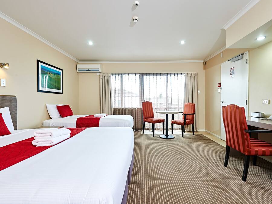 Berços/camas para crianças, Wi-fi grátis, roupa de cama fornecida