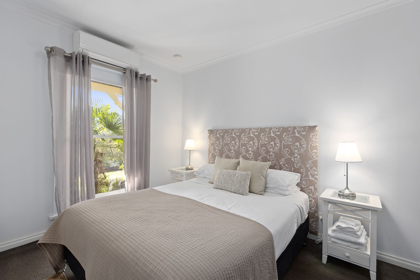 Apartamento, 3 quartos (Grandview) | Ferros/tábuas de passar roupa, Wi-Fi de cortesia, roupa de cama