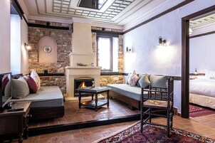 House for 2 guests | Roupa de alta qualidade, edredões de penas, camas de colchão pillowtop 