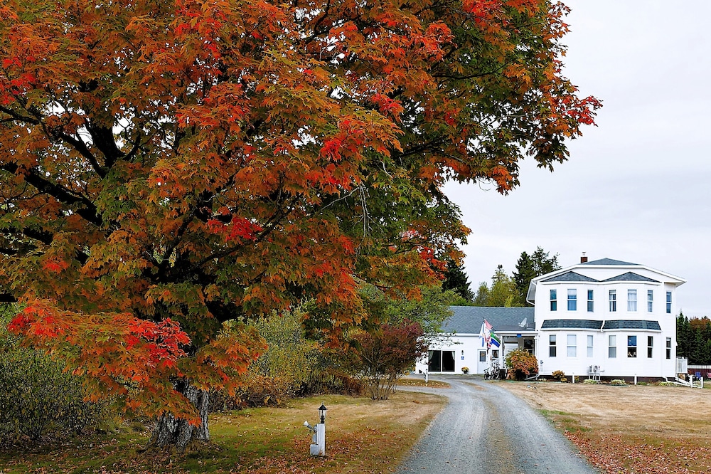 The Parrsboro Mansion Inn - Nova Scotia