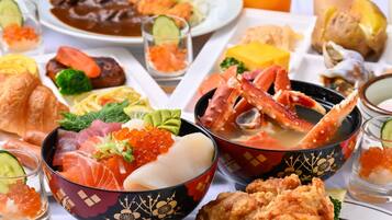 Café da manhã com buffet todos os dias (JPY 2000 por pessoa)