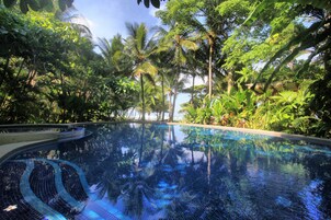 Piscina exterior