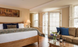 Quarto, 1 cama King e sofá-cama, banheiro privativo | Individualmente decorados, individualmente mobiliados