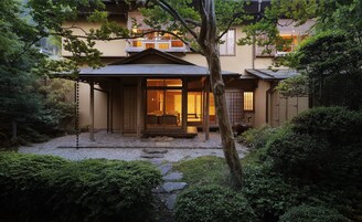 Suite Premium, no edifício anexo (Japanese Style,Open Air Bath w/Garden) | Fachada do alojamento (tarde/noite)