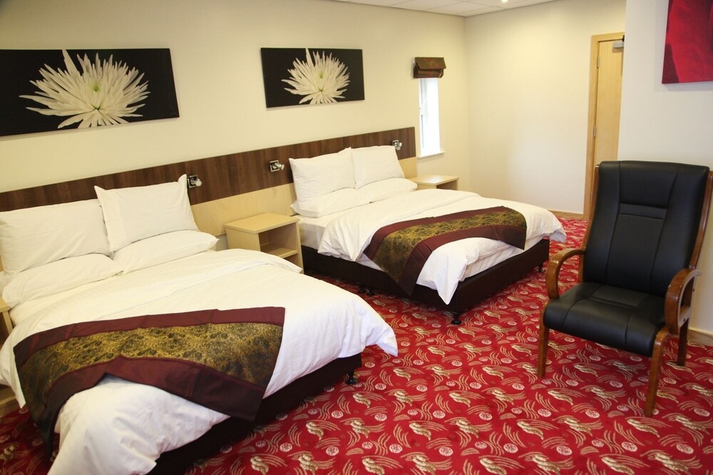 The Cambridge Hotel - Huddersfield