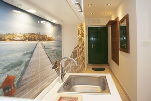 Quarto casal tradicional, 1 cama Queen | Individualmente decorados, individualmente mobiliados, berços grátis