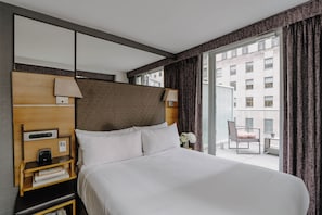 Quarto Superior, terraço | Roupa de alta qualidade, cofre no quarto, secretária 