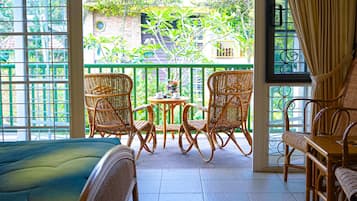 Quarto Familiar, 1 quarto, vista para o jardim | Terraço/pátio interior