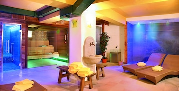 Sauna seca, banheira de hidromassagem, sauna a vapor