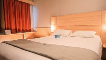 Quarto Duplo Standard | Roupa de alta qualidade, camas de colchão viscoelástico