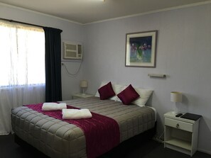 Suíte standard, 1 quarto, para não fumantes, cozinha americana (Queen) | Wi-Fi de cortesia