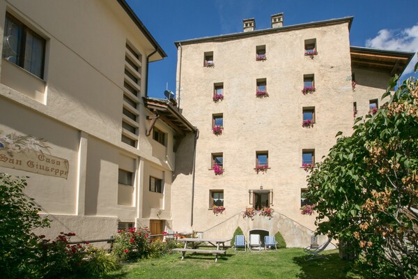 Residence Château Royal - Self Catering - Cogne