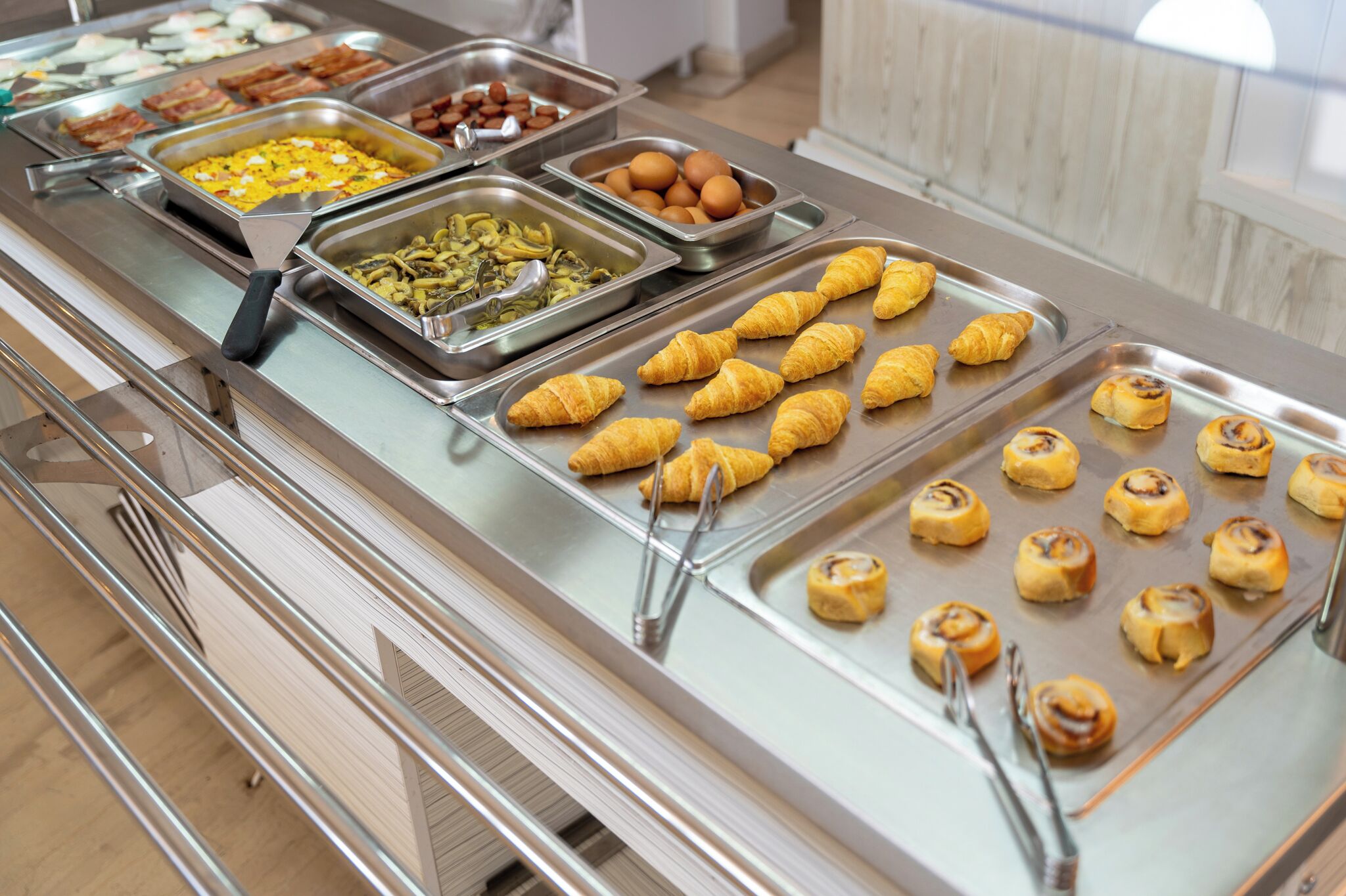 Pequeno-almoço tipo buffet diário incluído 