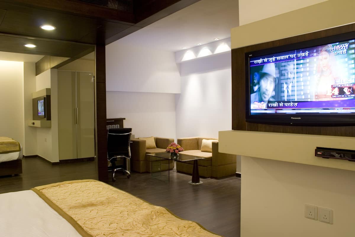 Quarto | 1 quarto, cofre no quarto, secretária, quartos insonorizados