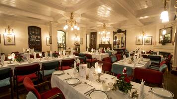 Pequeno-almoço diário mediante uma taxa