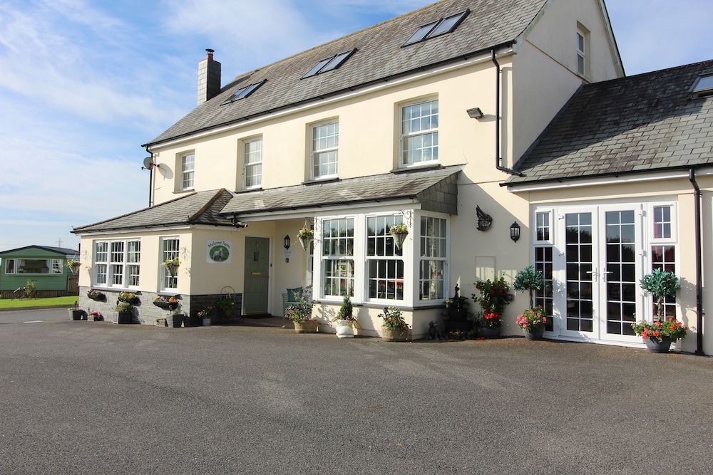 Melorne Farm - Camelford