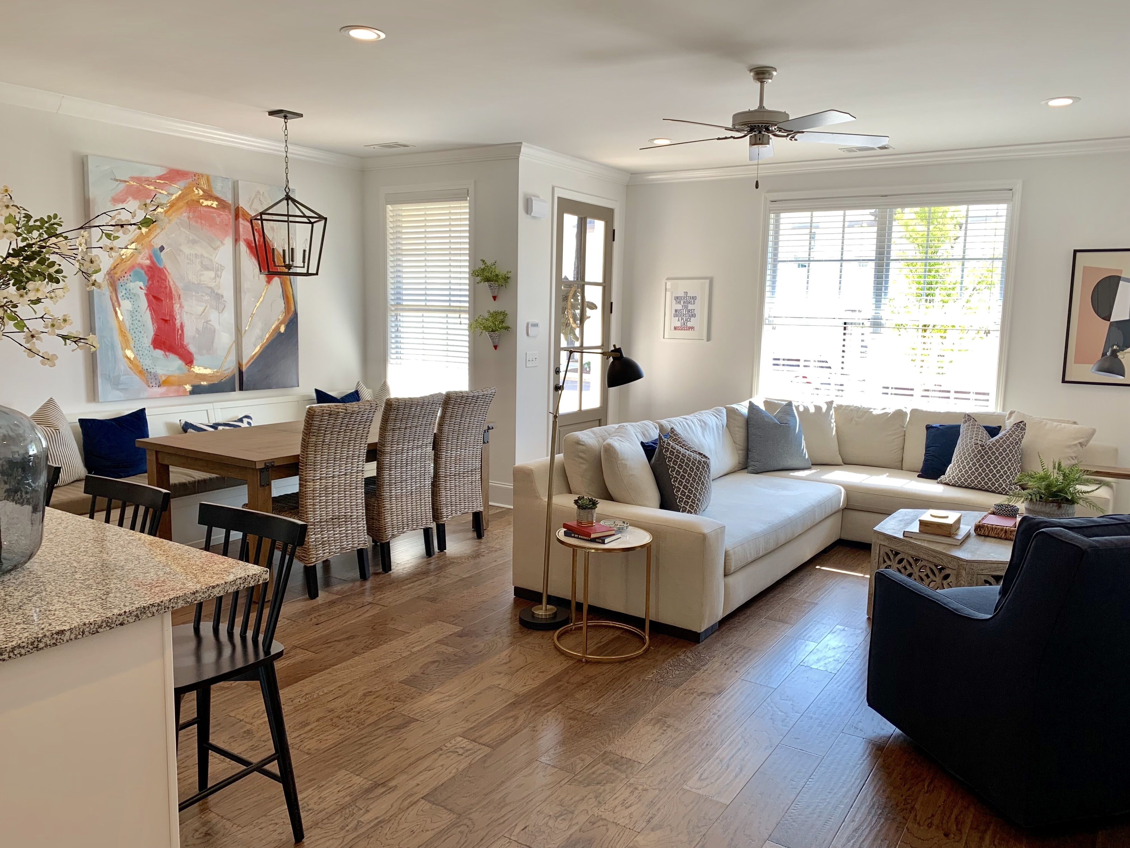 New, Clean, And Spacious 3 Br/3 .5 Ba Oxford Condo! - 密西西比州