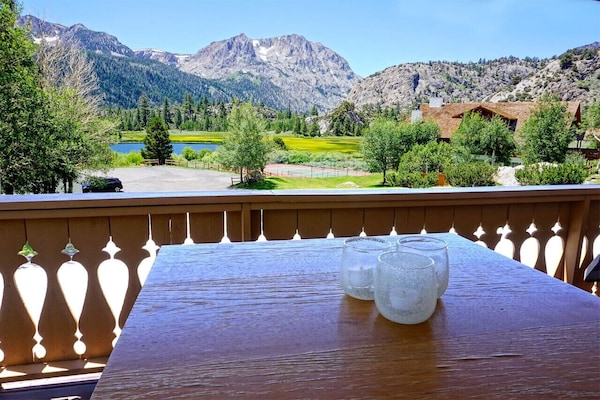 June Lake Interlaken 24 Spacious, Views! - June Lake, CA