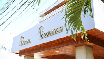 Fachada da propriedade