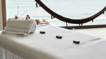 Sala(s) para tratamentos a casais, massagens de pedras quentes
