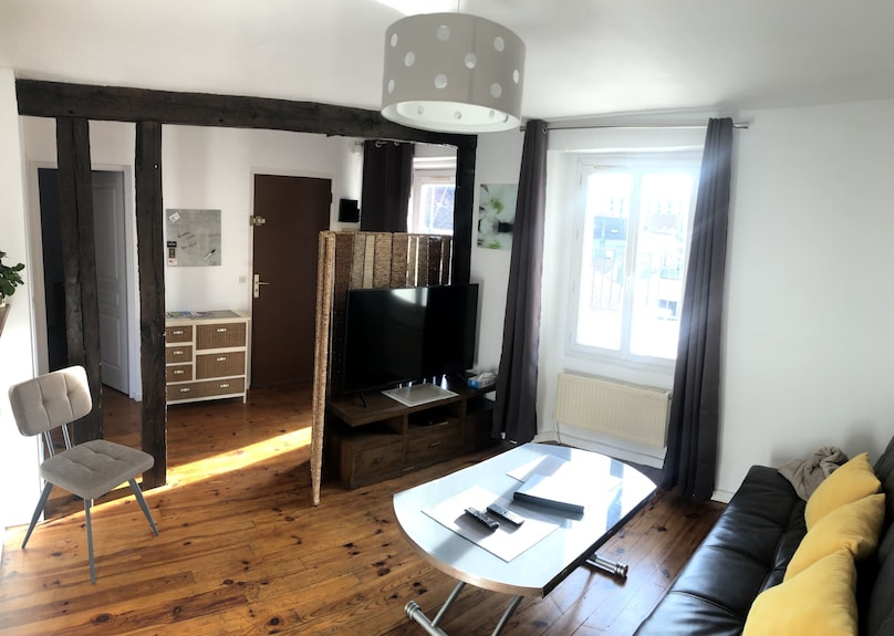 F2 / 4 Pers. Licht & Terras, In De Buurt Van Parijs, Fontainebleau, Provins & Barbizon - Savigny-le-Temple