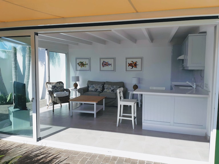 Romantic Getaway, Luxury Cottage With Large Private Heated (Optional) Pool - Tenerife