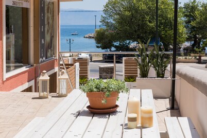 Ipsos Beach Studios By Konnect