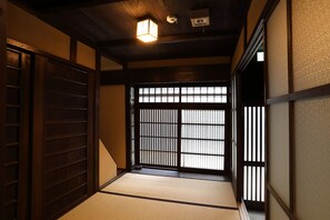 Entrada (vista interior)