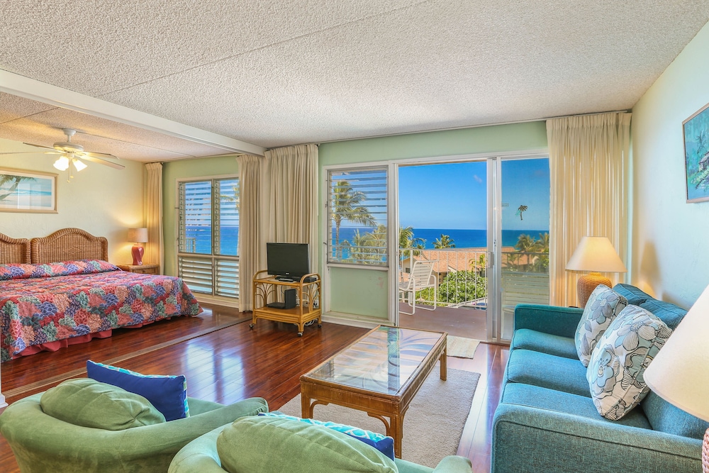 Private Kauai Getaway With Sunsets And Ocean View! - Kauai, HI