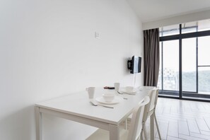 Apartamento Clássico | Refeições no quarto