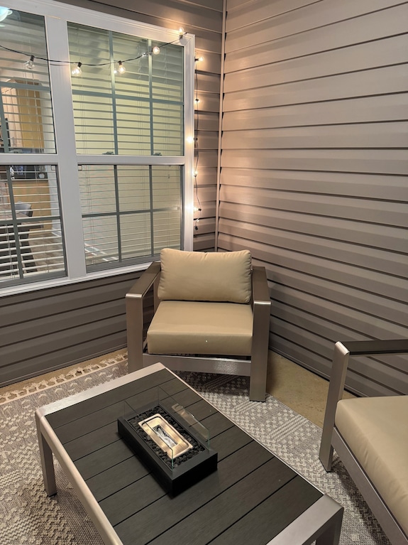 Cozy, Quiet And Well Appointed Dual Master W/ 2.5 Ba Townhome 4 Miles To Gso!! - Greensboro, NC