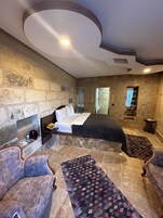 Quarto Elite | Quartos insonorizados, ferro/tábua de engomar, Wi-fi grátis 