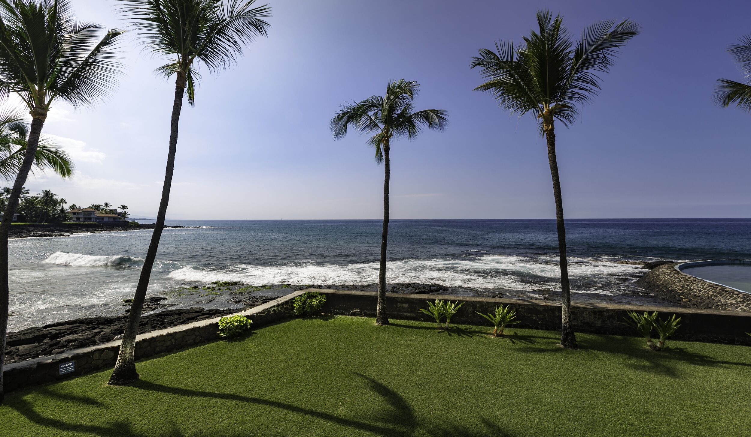 Kona by the Sea: Oceanfront Condo w/ Incredible Sunset Views, Pool & AC ...