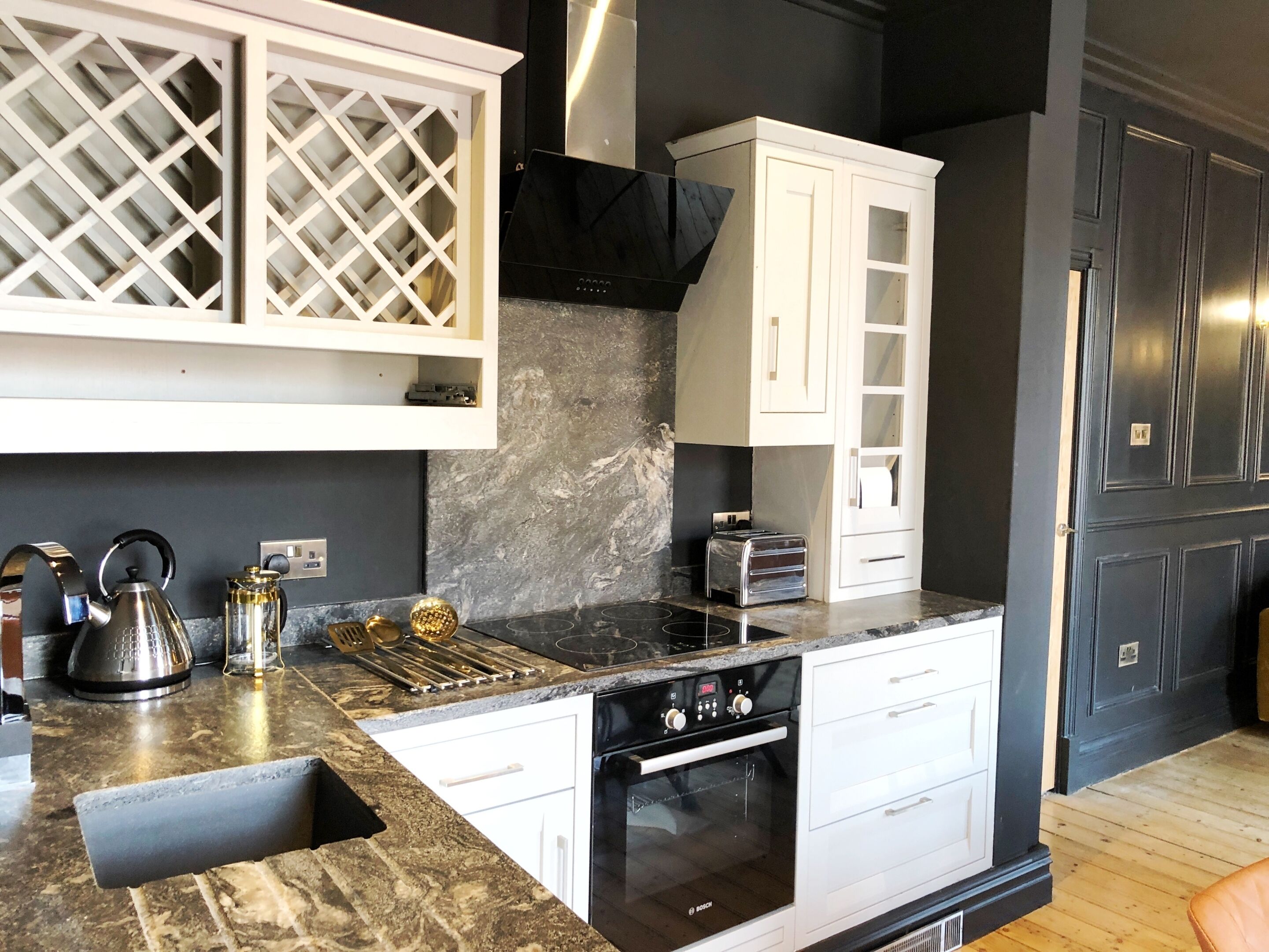 Apartamento, banheira de hidromassagem grande | Restaurante