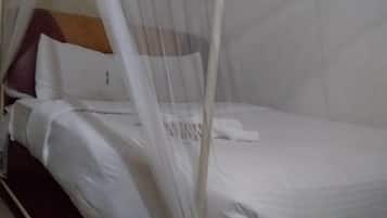 Quarto Duplo | Wi-fi grátis, roupa de cama fornecida