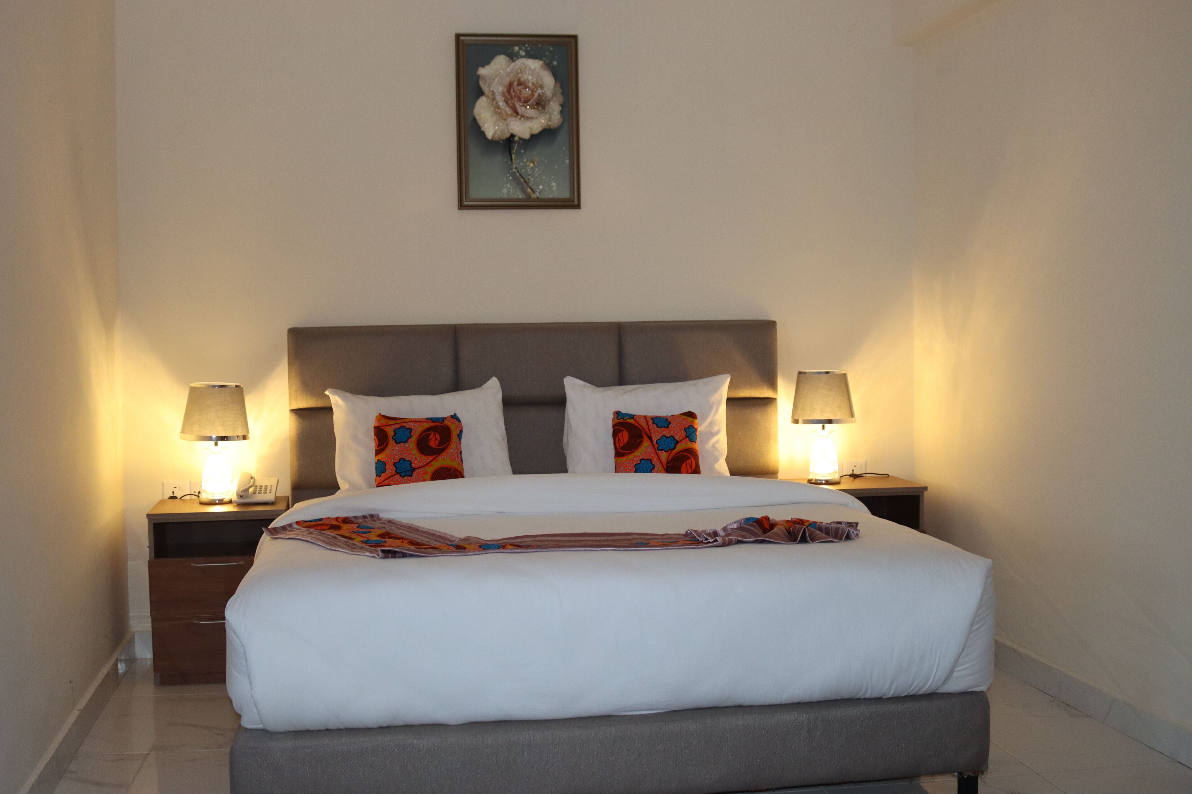 Rhogem Hotel, Sekondi-Takoradi: Reviews & Hotel Deals | Book at Hotels.com