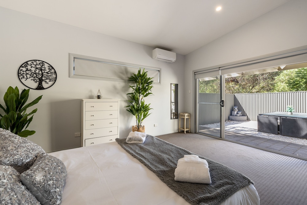 Gawler Townhouse 3 Bedroom - Adelaide