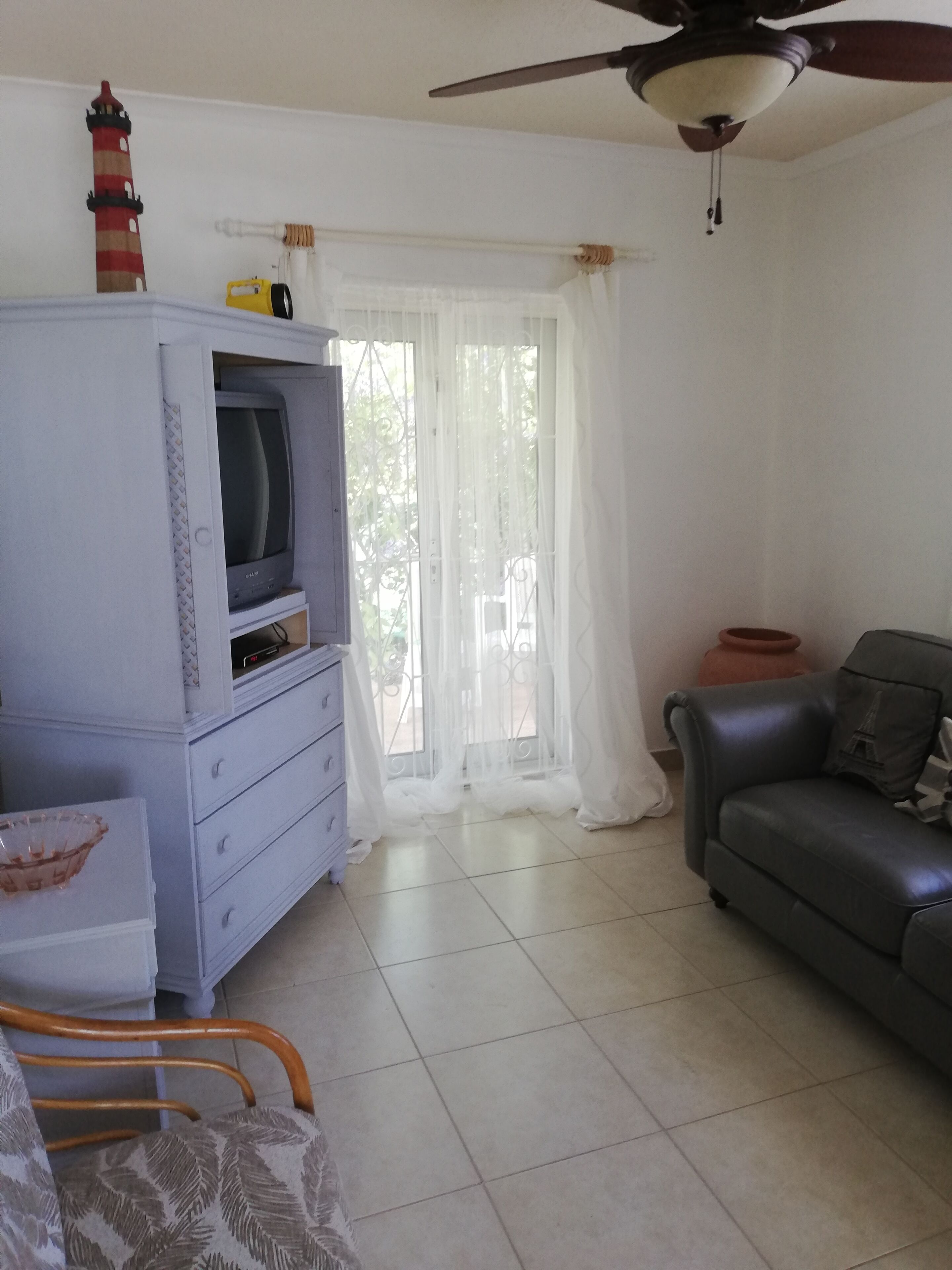 Seabreeze Villa: Best Rates. Charming, Bright & Spacious. Truly A Home From Home - Barbados